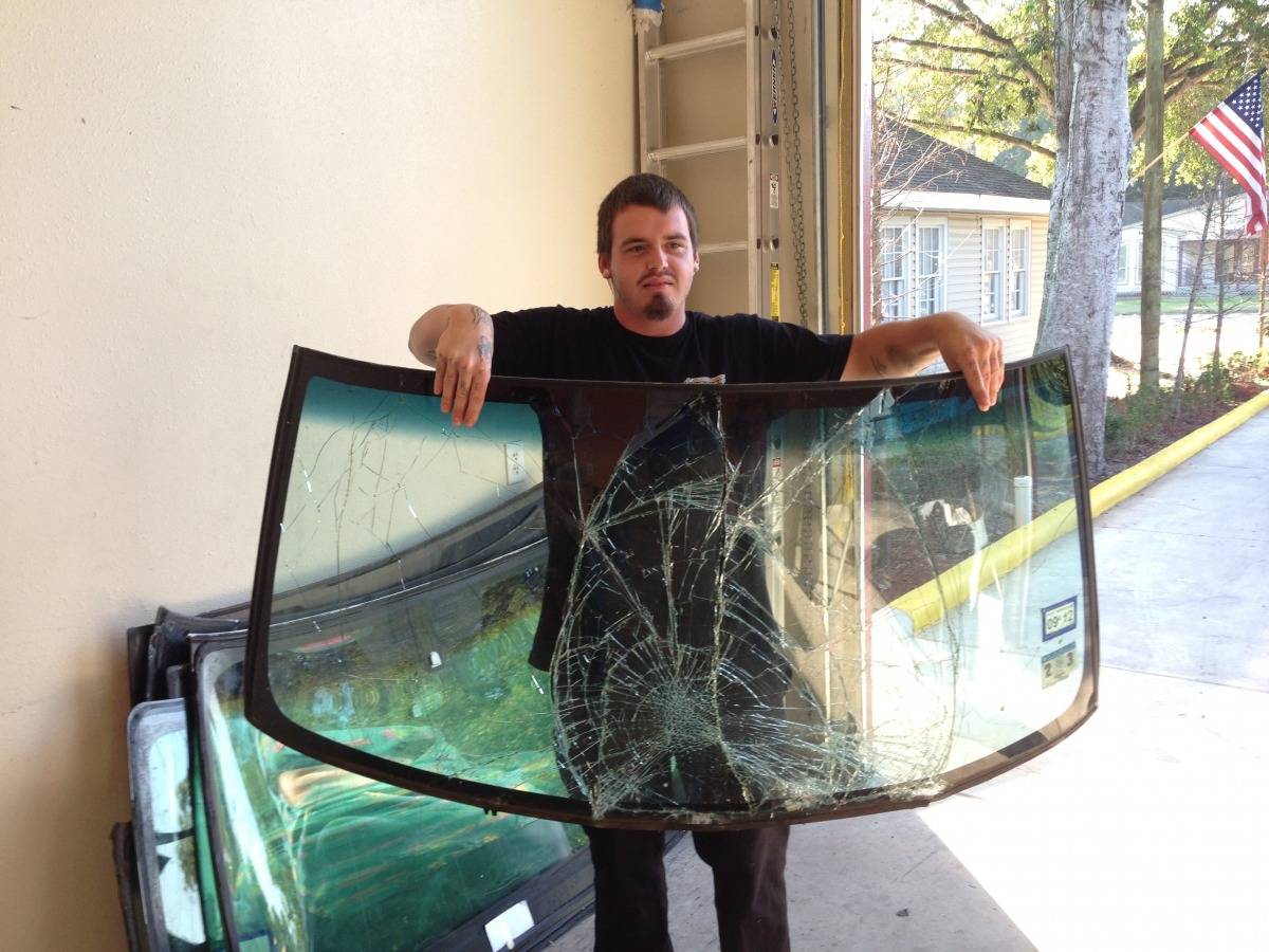 5 Common Causes of Windshield Damage | Auto Glass in San Antonio